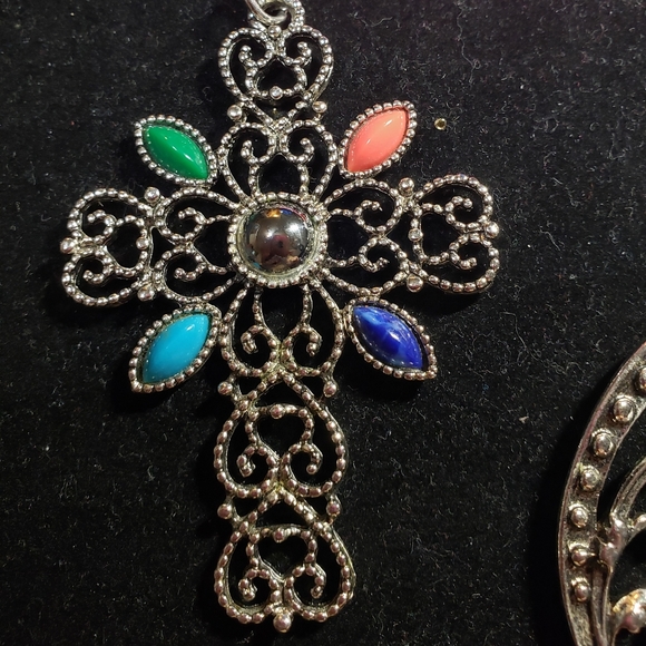 Avon | Jewelry | Vintage Avon Cross Necklace | Poshmark